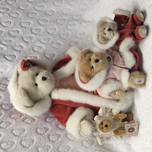 Boyds Bears | Other | 4 Piece Boyd Bear Frostbeary Family Collection ...